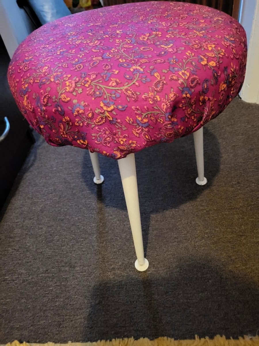 Free: Upcycled stool (Leicester LE2) - Leicester Freegle