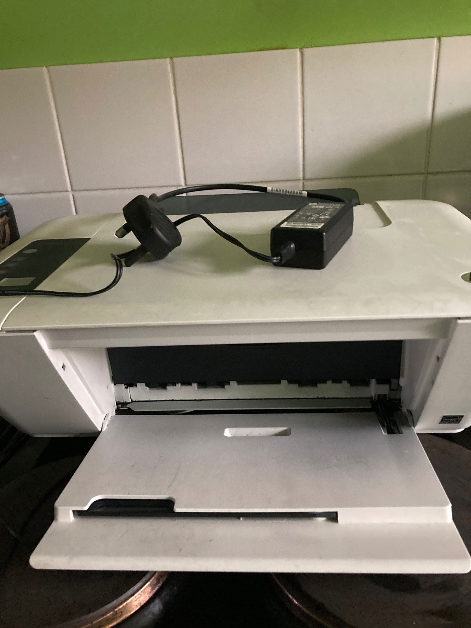 Free: HP Deskjet 2542 Wireless printer (for spares/repair) (St James ...