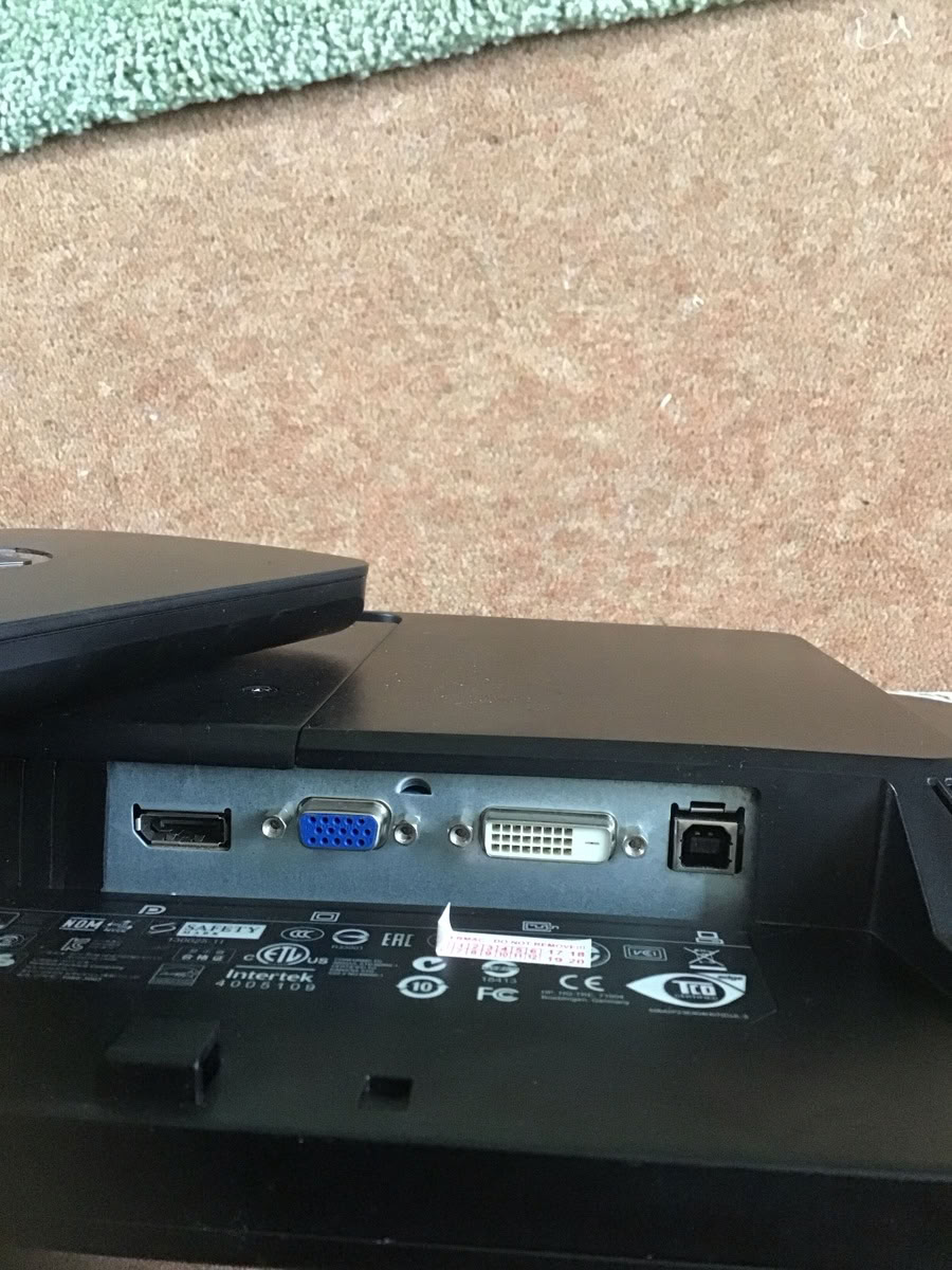 Free: HP Monitor (Wescott RG40)