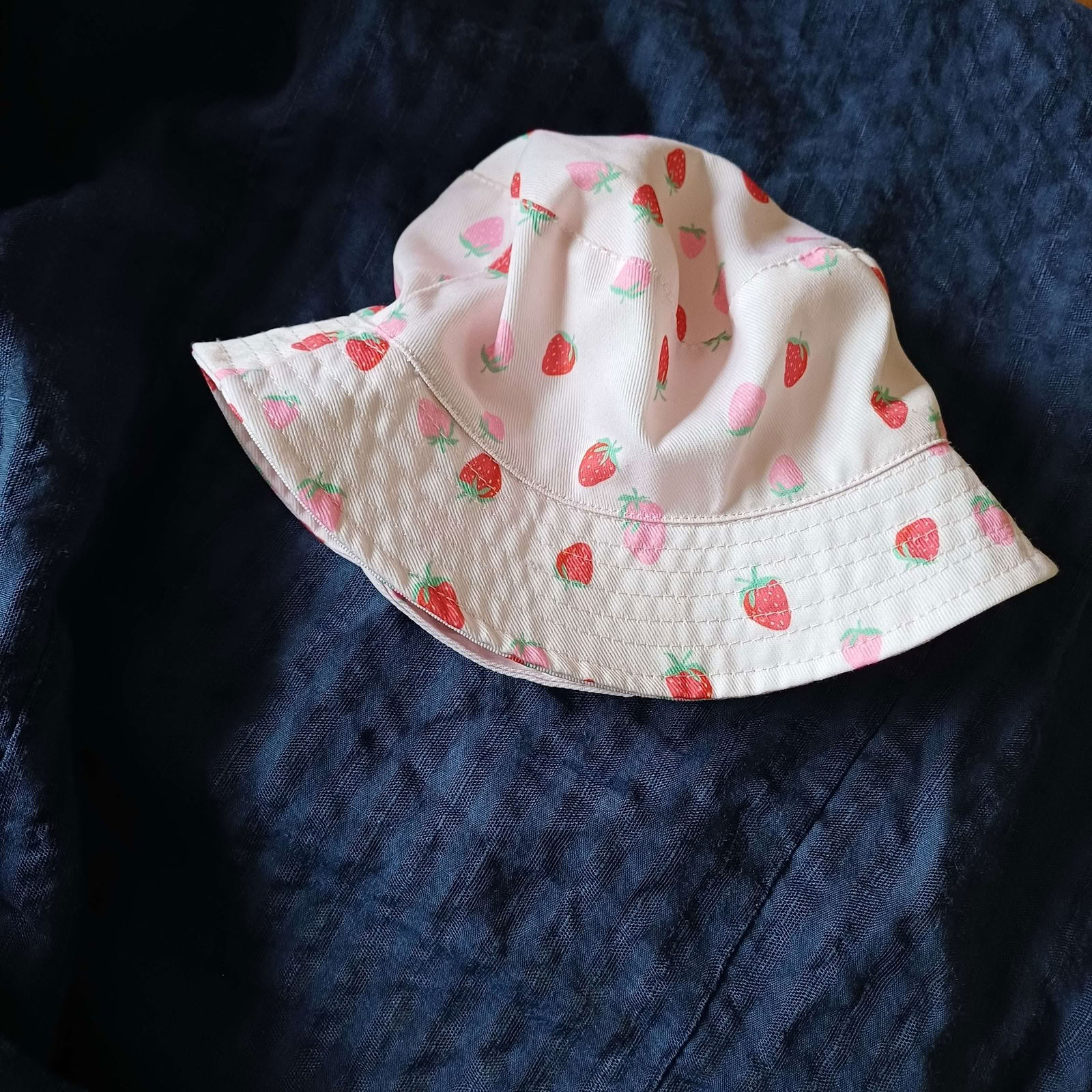 Free: Small bundle of baby clothes. (Sydenham SE26) - Lewisham Freegle