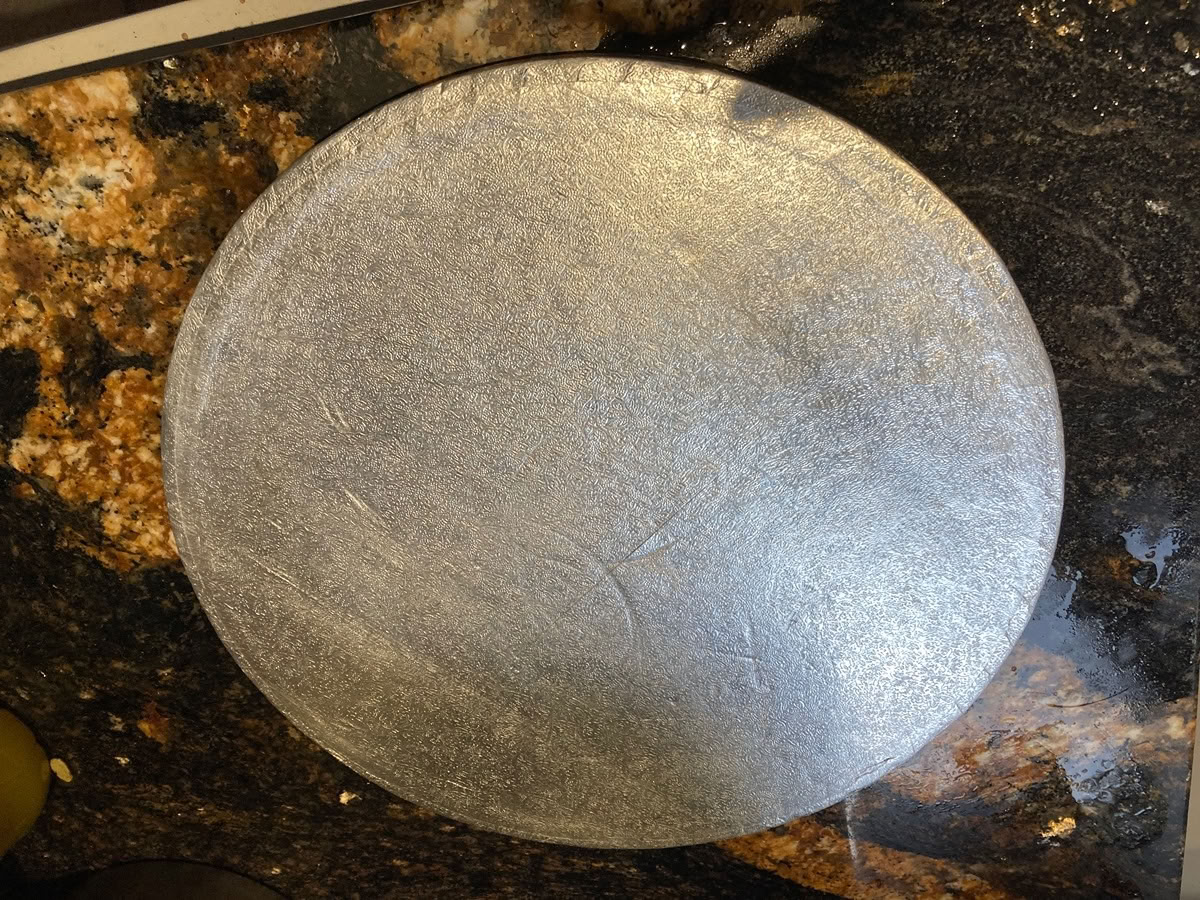 Free: Cake board (Colchester station CO4) - Tendring Freegle