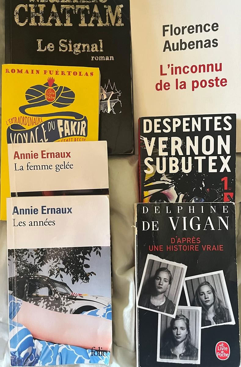 Free: French novels - contemporary (Upper West side on 83rd)