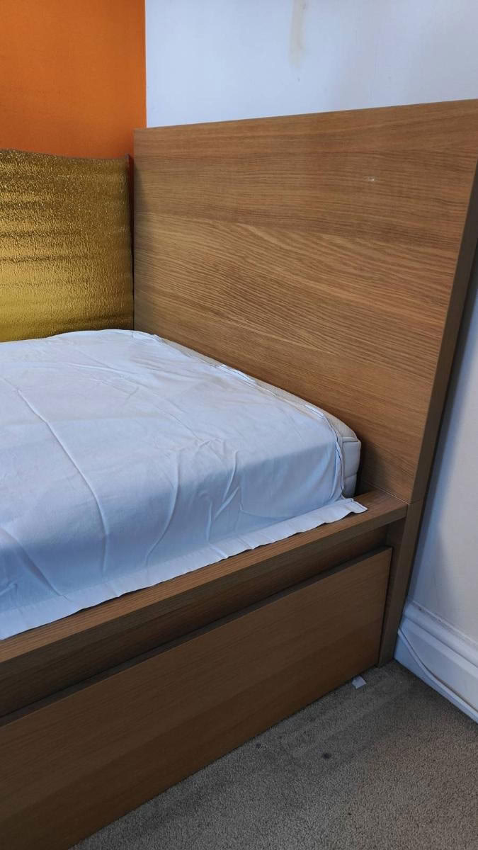 Free: IKEA malm single bed n mattress (MK6 Woughton)