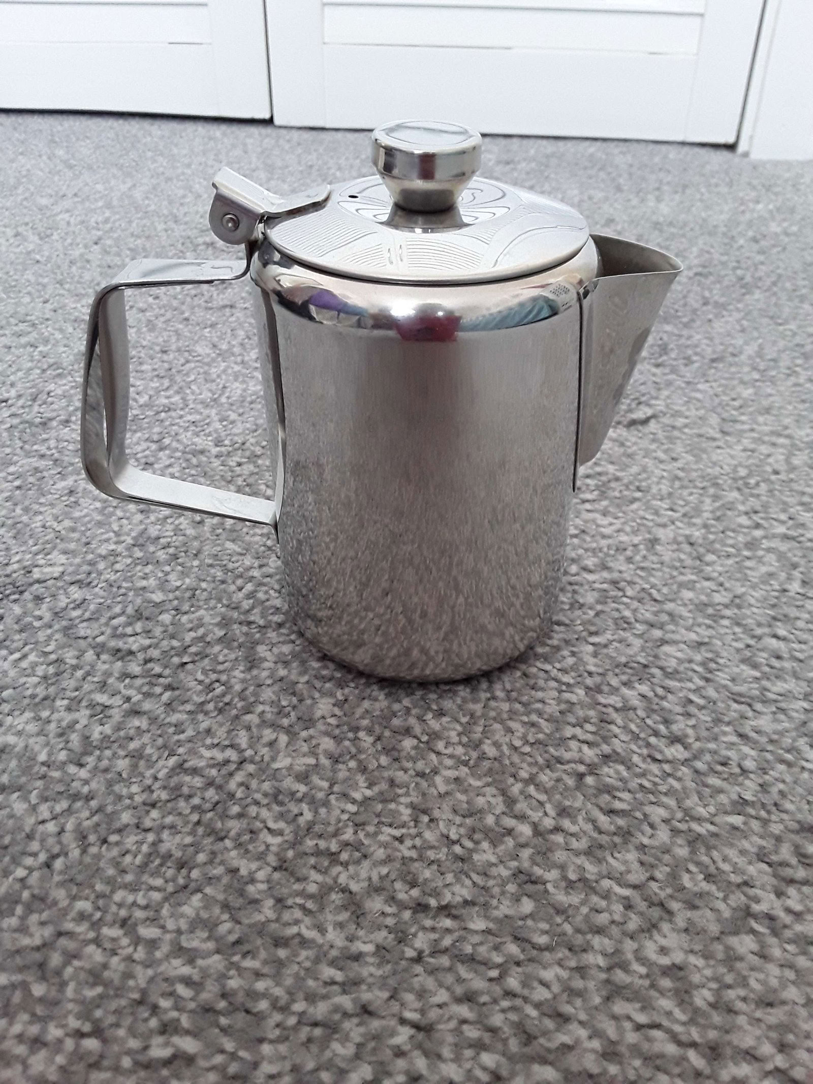 Free: Stainless steel teapot (Far Bletchley MK3) - Milton Keynes Freegle