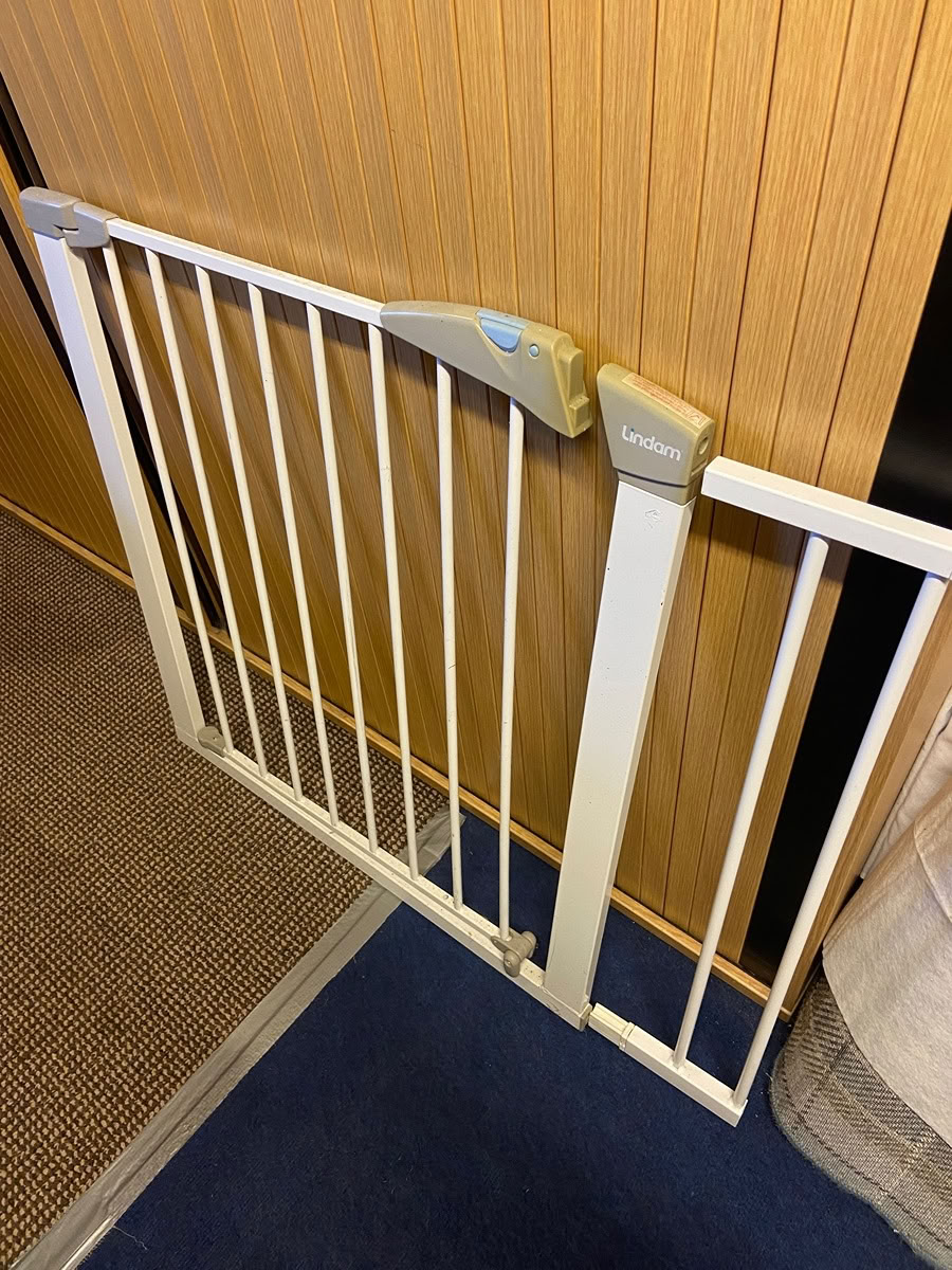 Free: Child stair gate (Colchester CO2)